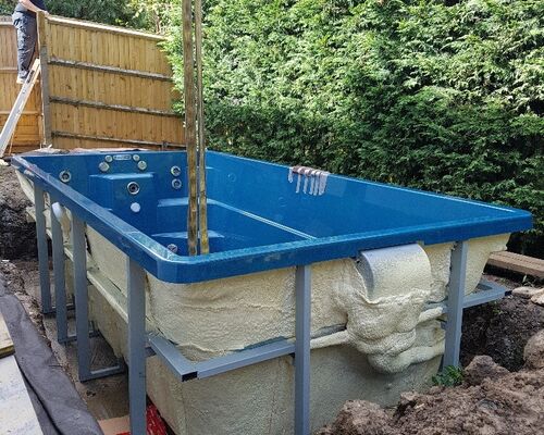 Luxe City Pool - Option above ground