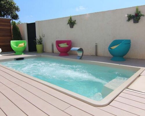 Luxe Pools - One piece GRP Pool Kits